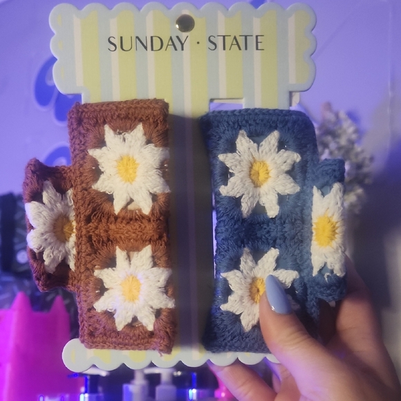 Accessories | Boho Daisy Hair Clips Brown And Blue | Poshmark